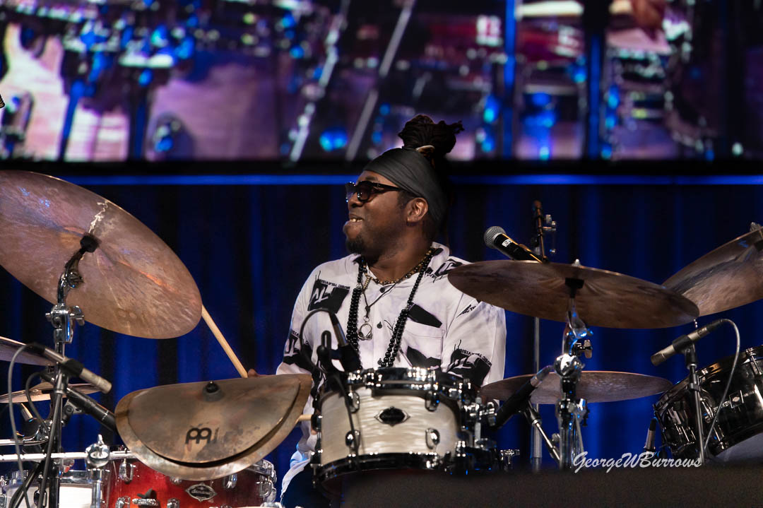 Robert “Sput” Searight | Drummer Photographer